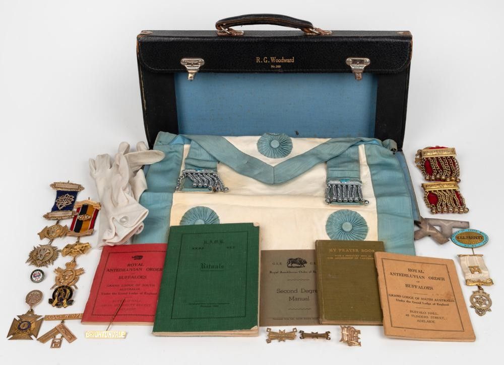 Masonic Regalia Set with Gold and Silver Medals Collection - Masonic ...