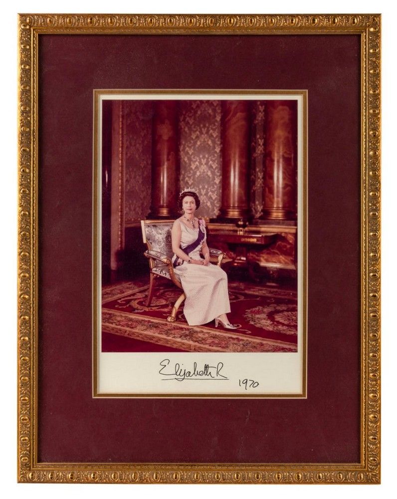 Queen Elizabeth II Signed Photograph from 1970 with COA - Commemorative ...