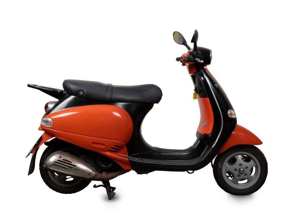 1996 Piaggio ET4 Vespa Scooter from John Henry Collection - Motor ...