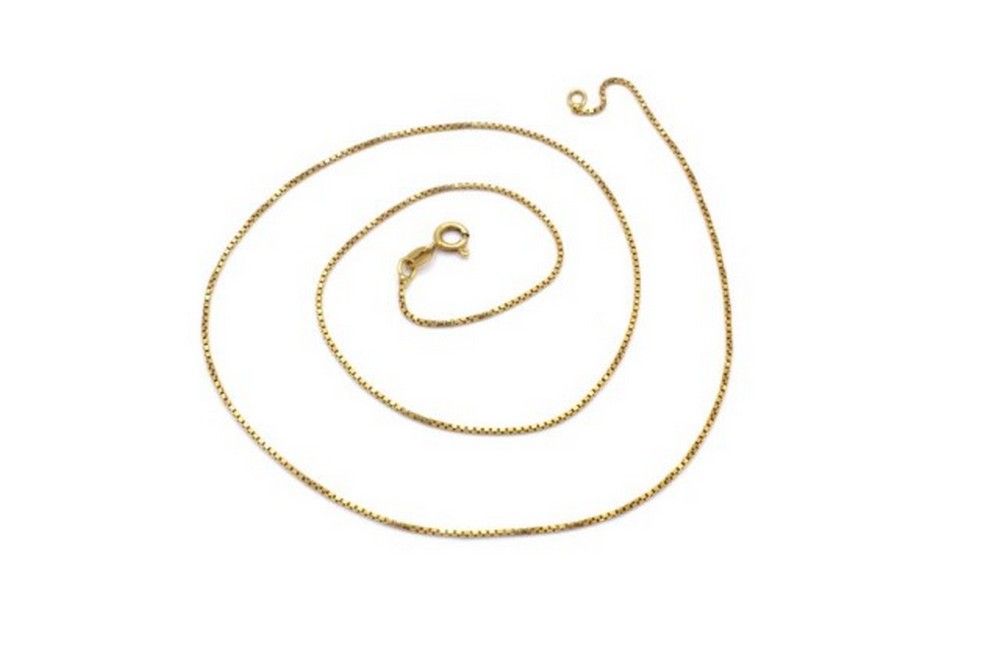 18ct Gold Box Chain Necklace, 50cm Length, 1.1mm Width - Necklace/Chain ...