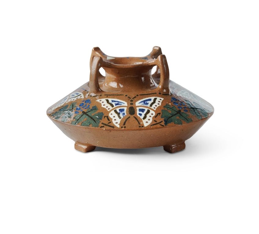 Harvey School Pottery Vase: Artistic Beauty in Ceramic Form - Harvey ...