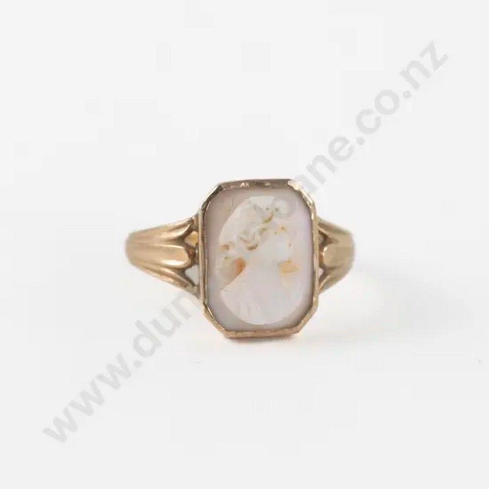 9ct classical portrait cameo ring with fancy ribbed split shoulders ...