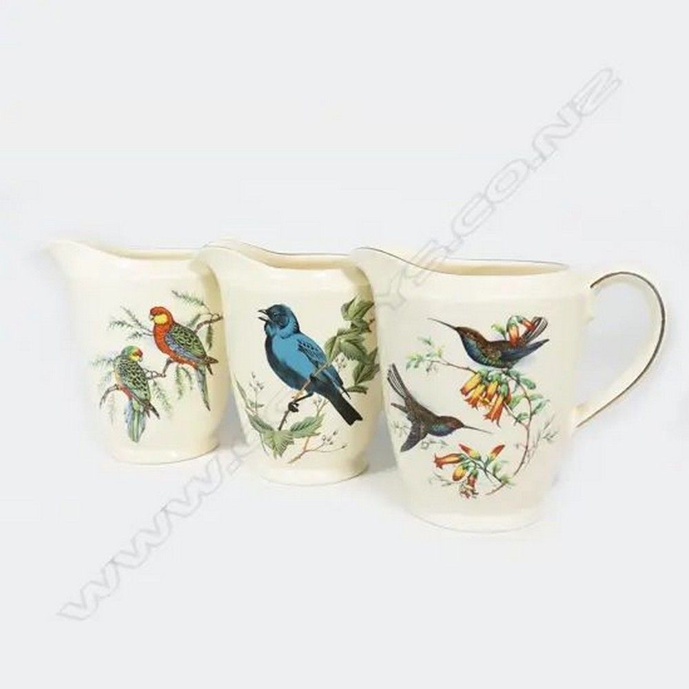 Crown Lynn Bird Jugs: Kingfisher, Love Birds, Parrots - Rare Finds ...