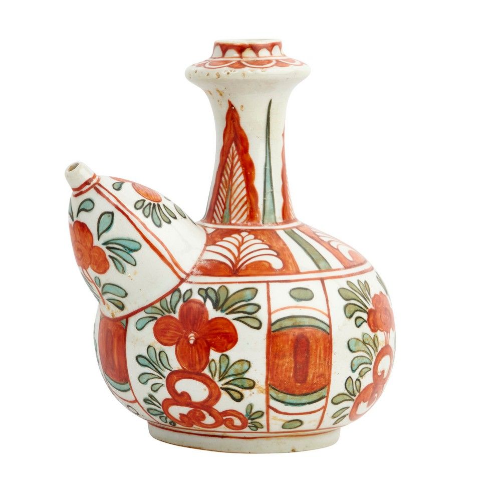 Antique Chinese Swatow Porcelain Kendi with Floral Designs, 21.5cm ...