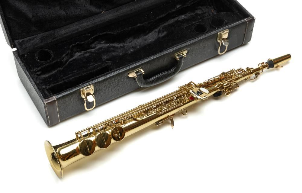 Lark Soprano Saxophone in Case: Length 56 cm - Musical Instruments ...