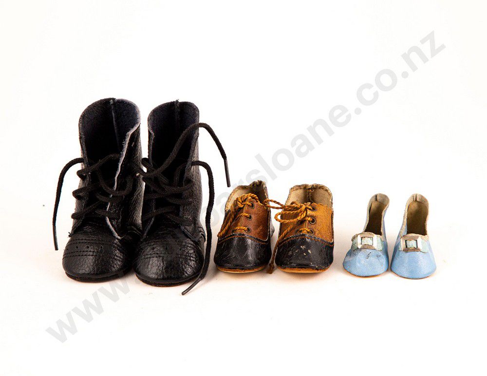 Vintage and Modern Doll Shoes and Boots - Zother Dolls and Puppets ...