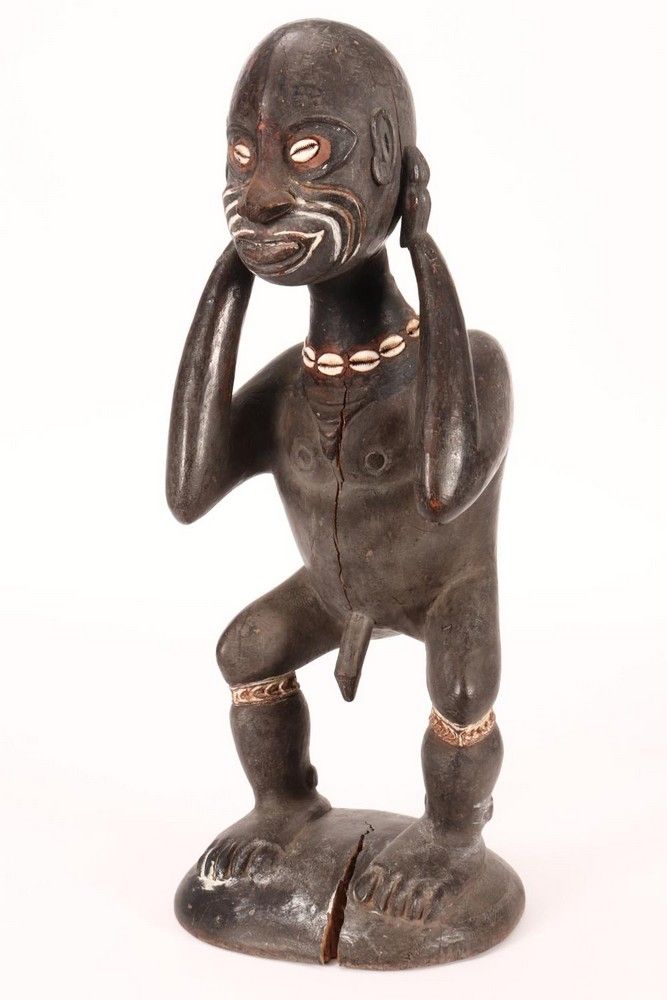 Sepik River Carved Figure with Raised Arms and Cowrie Shell - New ...