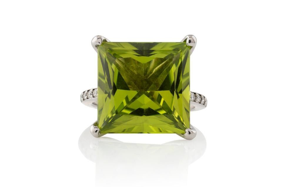 Princess Cut Peridot and Diamond Ring in 18ct White Gold - Rings ...