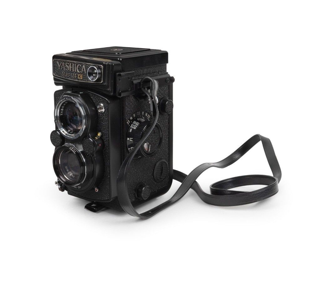 Yashica-Mat 124G TLR Camera Set with Accessories and Manual ...