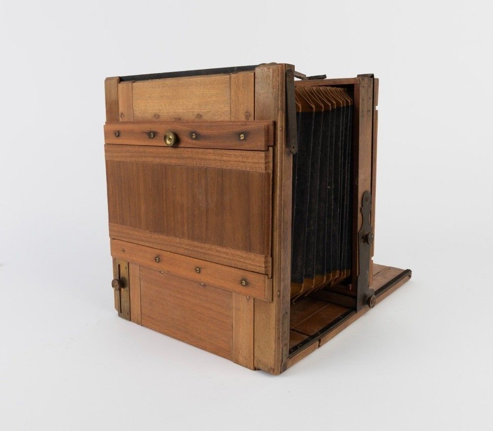 Vintage Plate Tailboard Camera with Body Cap Element - 10cm ...
