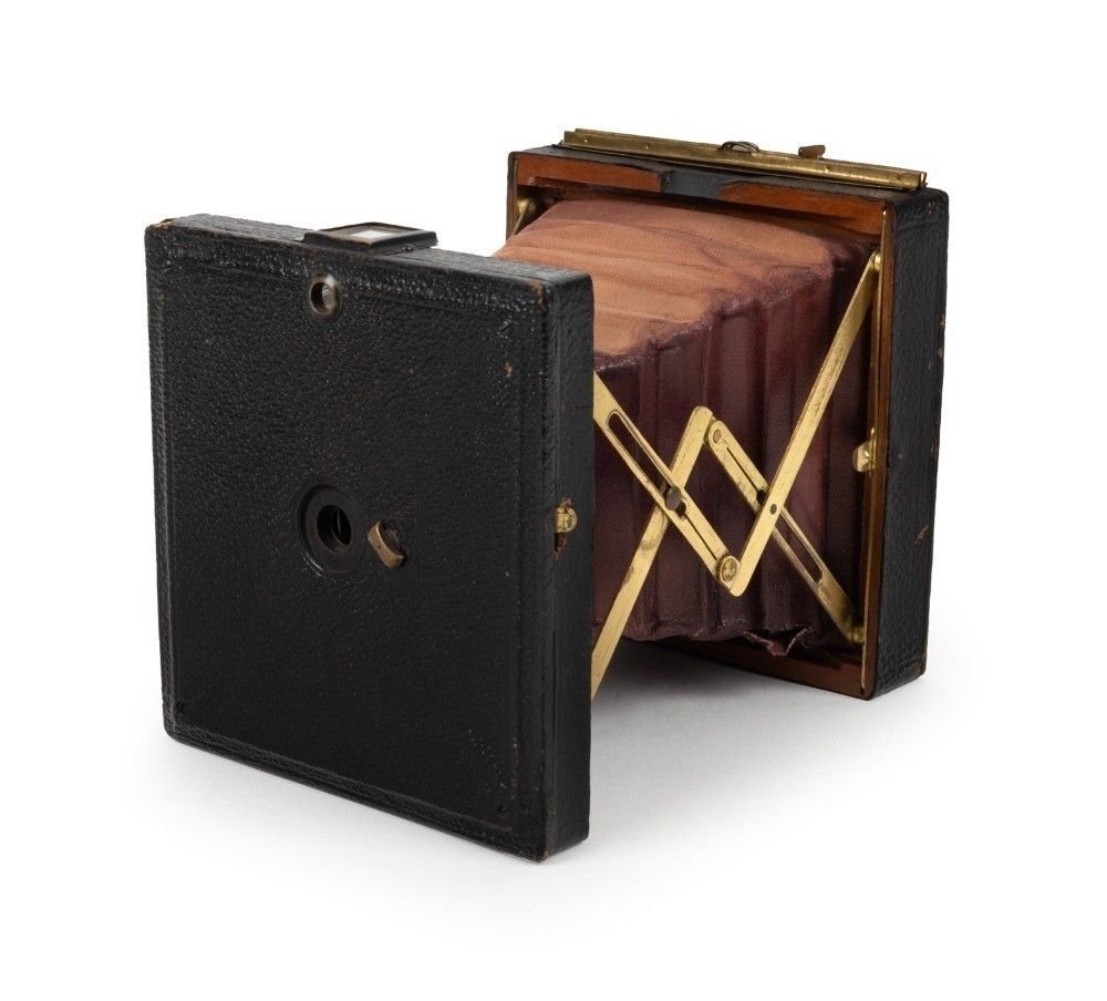 Burgundy Bellows: Vintage Plate Camera from the 1890s - Photography ...