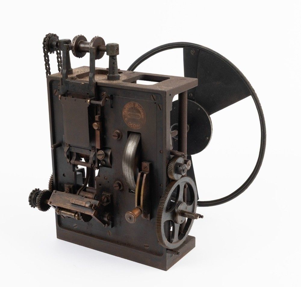 Pathe Freres Paris 8023: Vintage 35mm Cinema Projector (c. 1900s ...