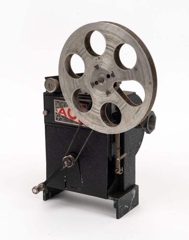 Pathescope Ace 9.5mm Projector: Vintage Film Projection Equipment ...