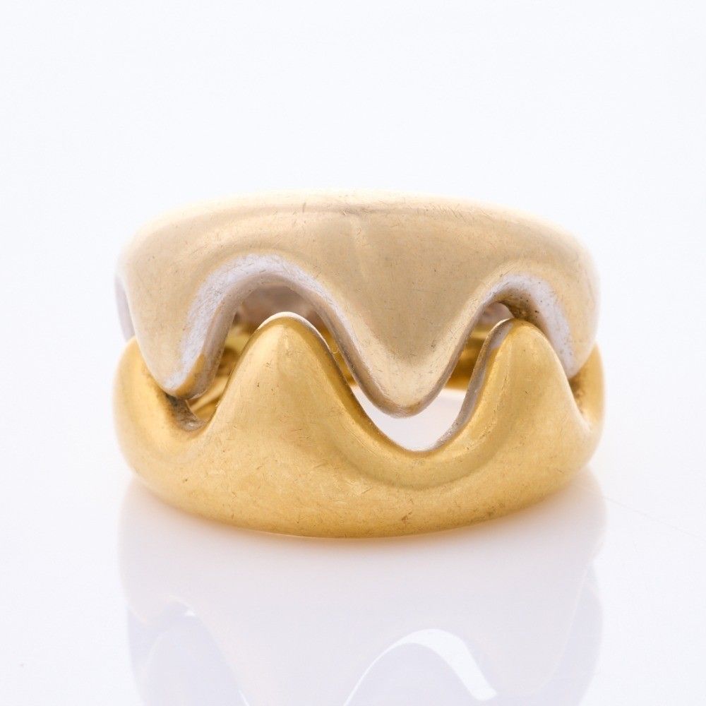 Wave Pattern Ring in 18ct Yellow and White Gold - Rings - Jewellery