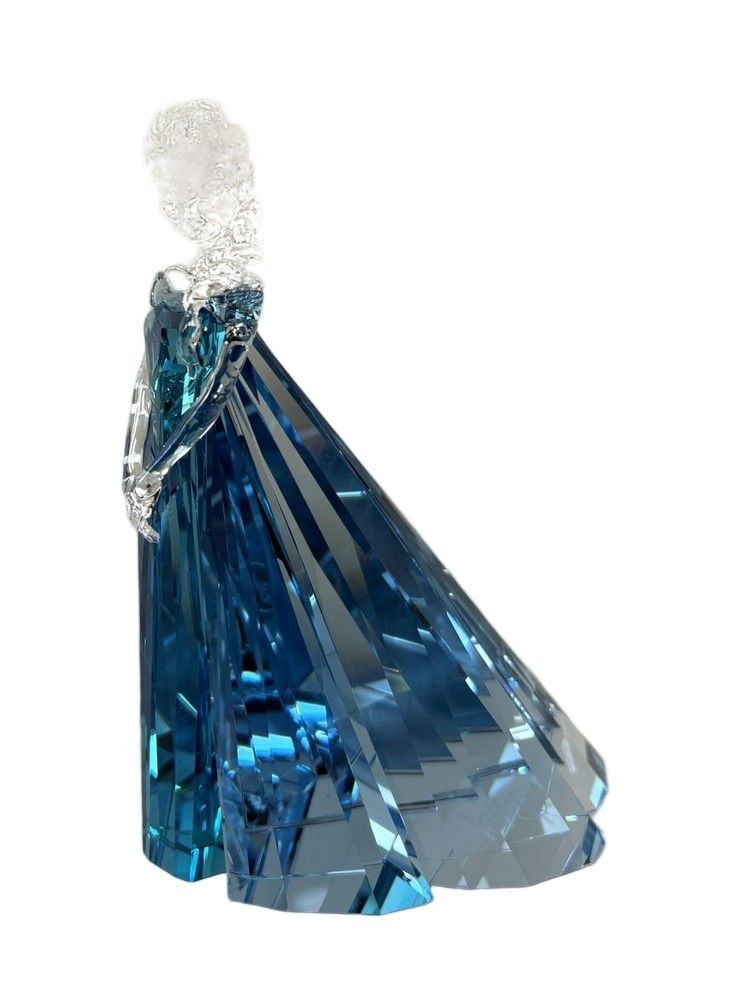 Limited Edition Swarovski Crystal Elsa Figurine, Frozen, Disney 2016 ...