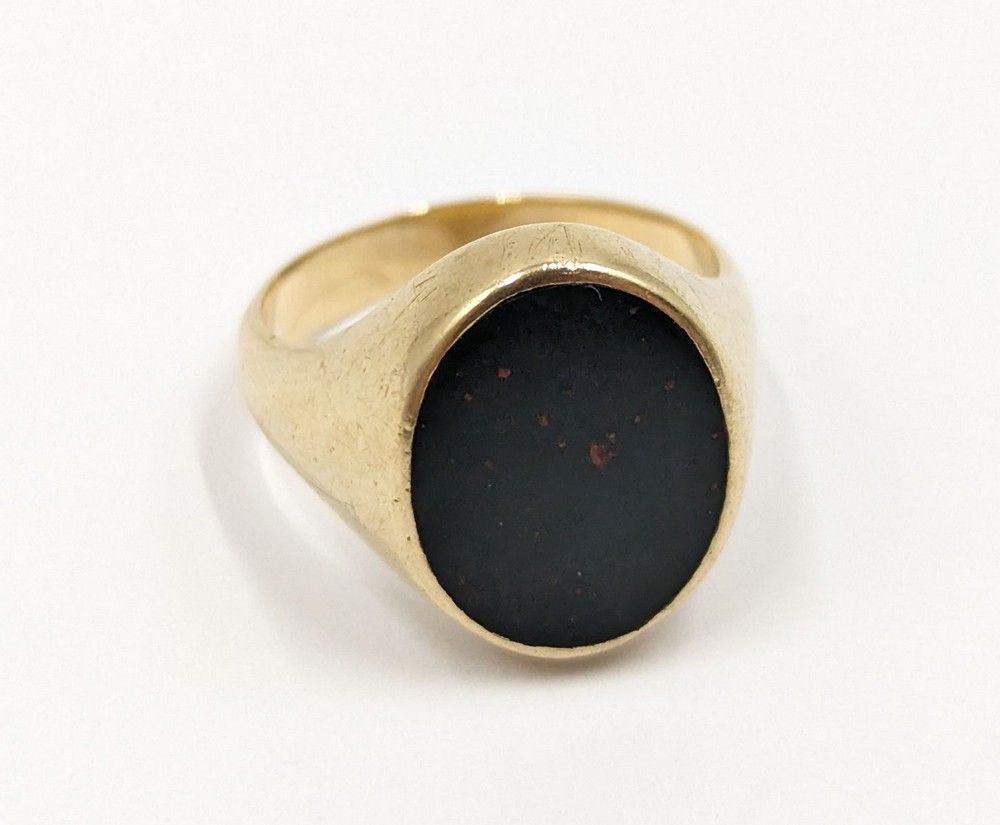 Vintage 9ct Gold Signet Ring with Blood Stone, Size R1/2 - Rings ...