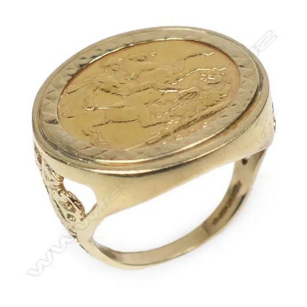 1909 Gold Sovereign Ring with Knight on Horseback Design - Rings ...