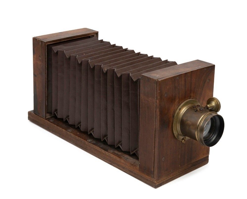 Vintage Plate Tailboard Camera with Petzval Lens, 3x4" Format ...