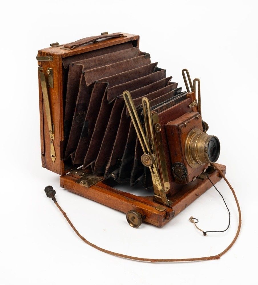 Sanderson Field Camera with Ross London Lens and Shutter Release ...