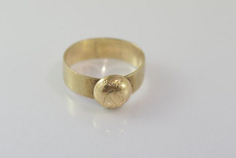 Victorian Collar Stud Ring in 9ct Yellow Gold - Rings - Jewellery