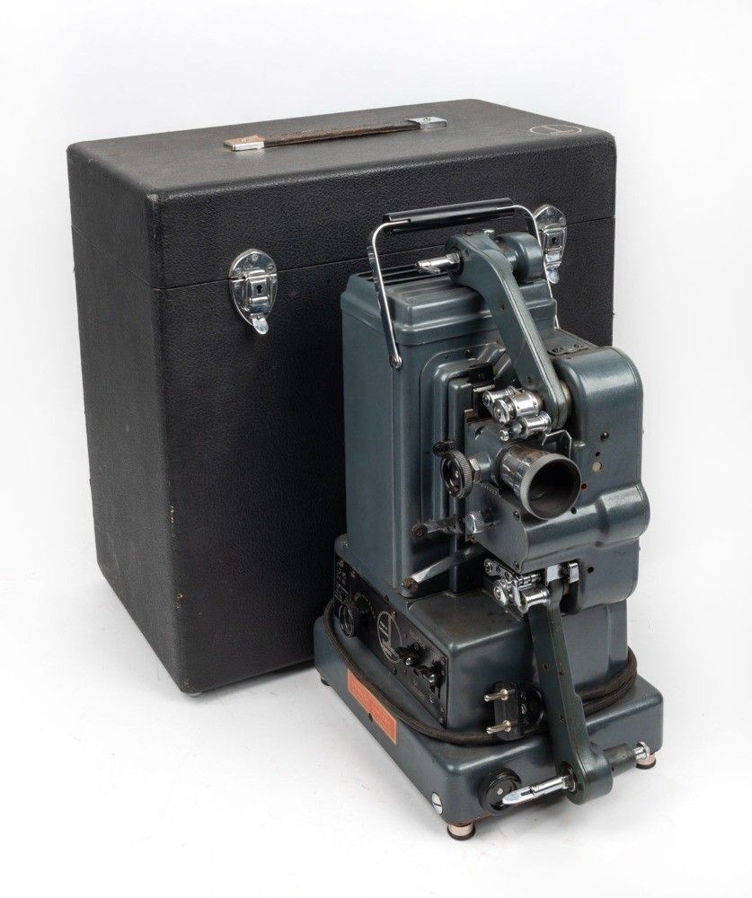 Vintage Bolex-Paillard 16mm Projector Set with Accessories and Case ...