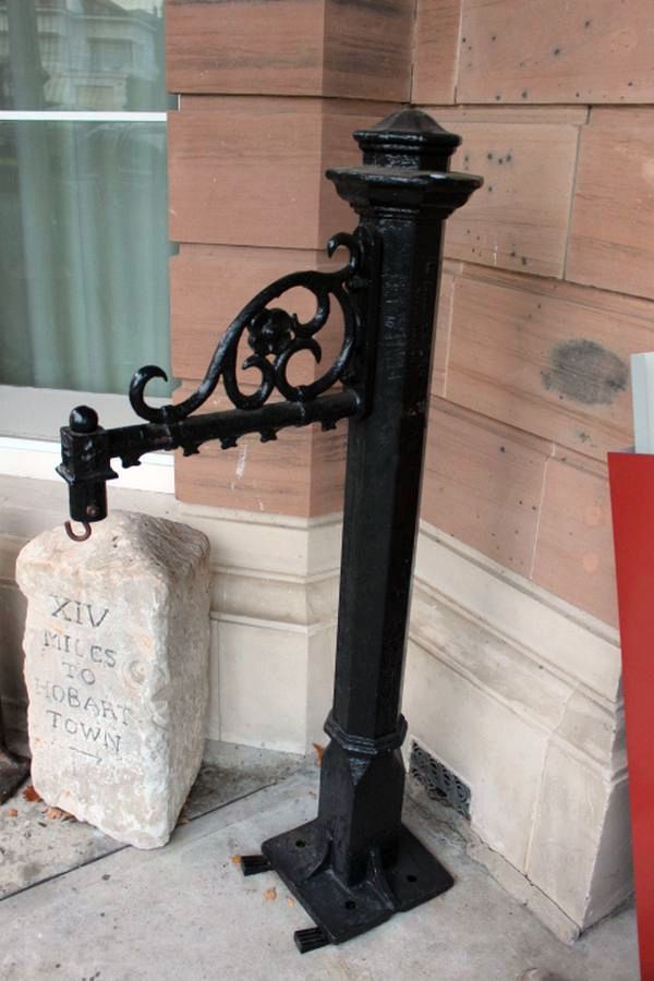 Facetted Cast Iron Entrance Sign Post Columns Pair - Structural ...