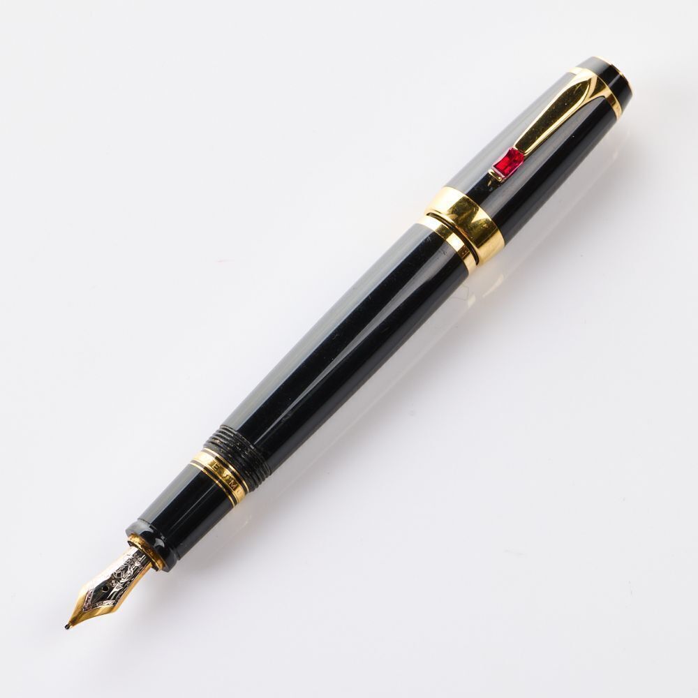 Montblanc Boheme Rouge Fountain Pen MB3665 with Synthetic Ruby ...